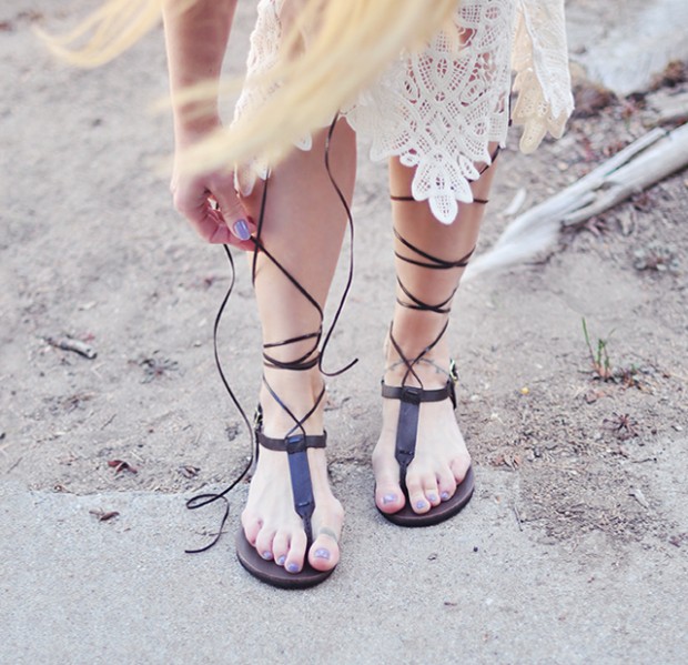 2 Super Easy DIY Leather Lace-up Gladiator Sandals