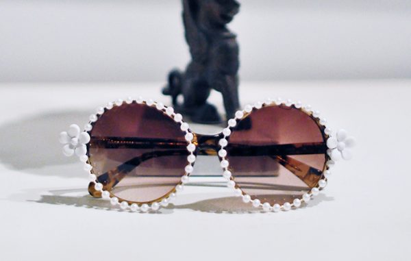 4 Fab DIY Embellished Bedazzled Sunglasses For the Bling of It!