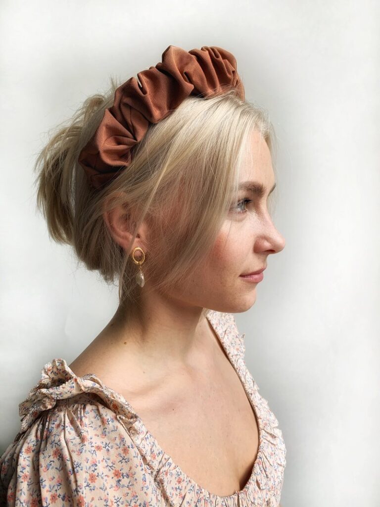 DIY Scrunchie Headband – Rouched Grosgrain Headbands