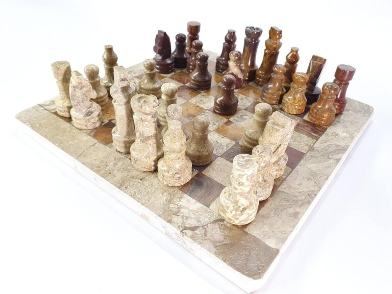 Pretty Chess Sets // Gift Idea Inspired by The Queen’s Gambit