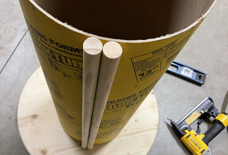 DIY Modern Round Kitchen Dining Table with Contrasting Base