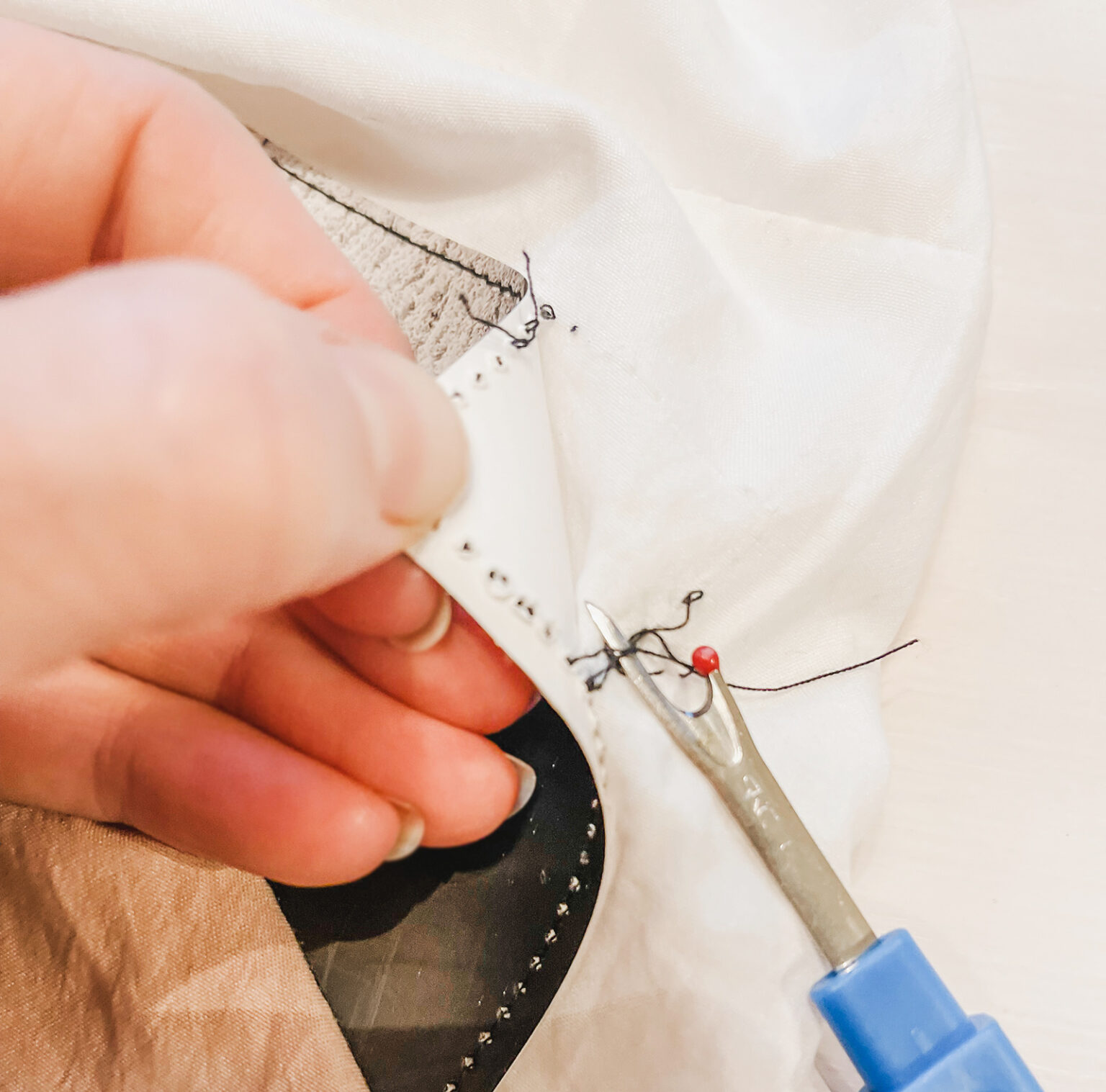 UpCycle DIY // Reuse and Recycle Comforter Carry Bags into Laundry Bags