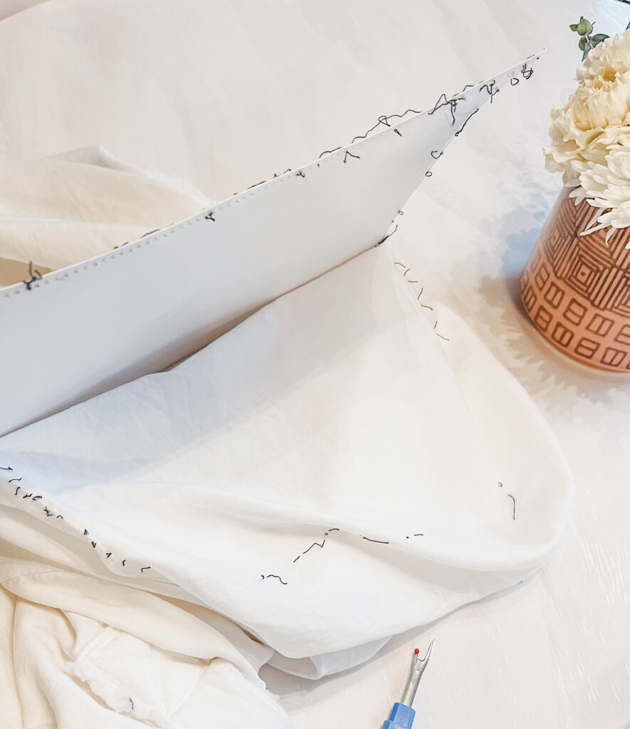 UpCycle DIY // Reuse and Recycle Comforter Carry Bags into Laundry Bags