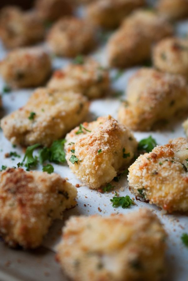 Appetizer Recipe // Chicken Parmesan Poppers