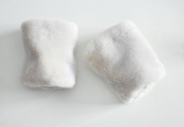 DIY 2015 Fall Fashion Trends // Detachable Faux Fur Cuffs