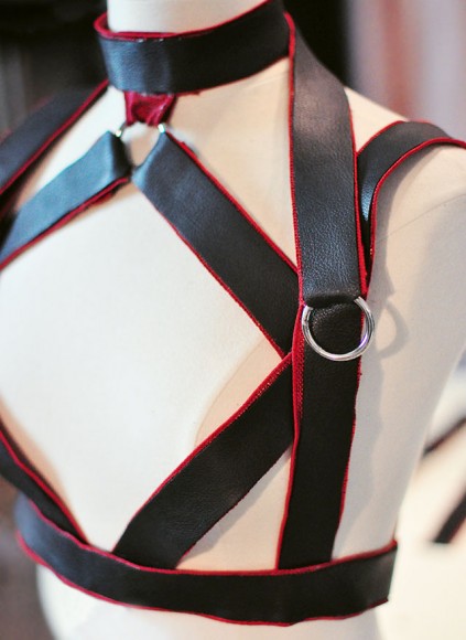 Harley Quinn Arkham Knight Costume DIY Harness Tutorial
