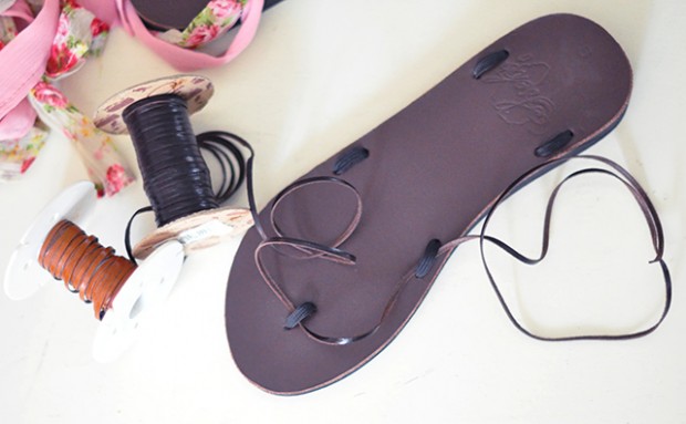 2 Super Easy DIY Leather Lace-up Gladiator Sandals