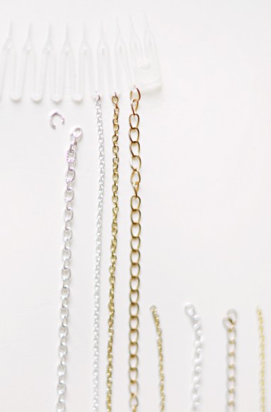 DIY Hanging Chains Headband // Boho Coachella Hair