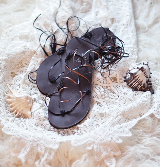 2 Super Easy DIY Leather Lace-up Gladiator Sandals