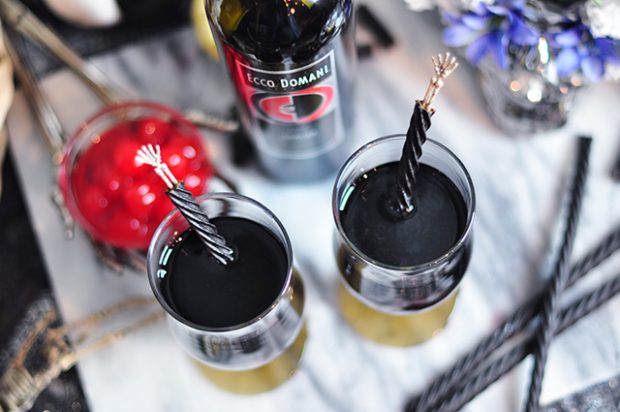Halloween Ideas // Spooky Drowning Zombie Merlot Cocktails