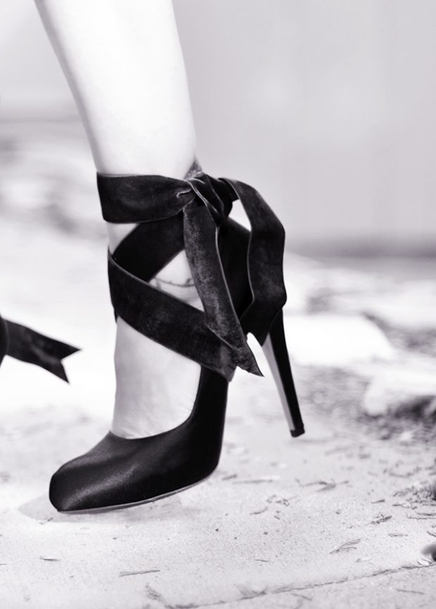 Velvet Ribbon Ankle Wrap Bow Heels DIY